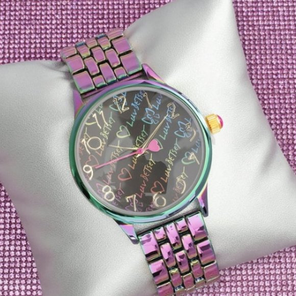 Betsey Johnson | Accessories | New Officially Licensed Betsey Johnson ...